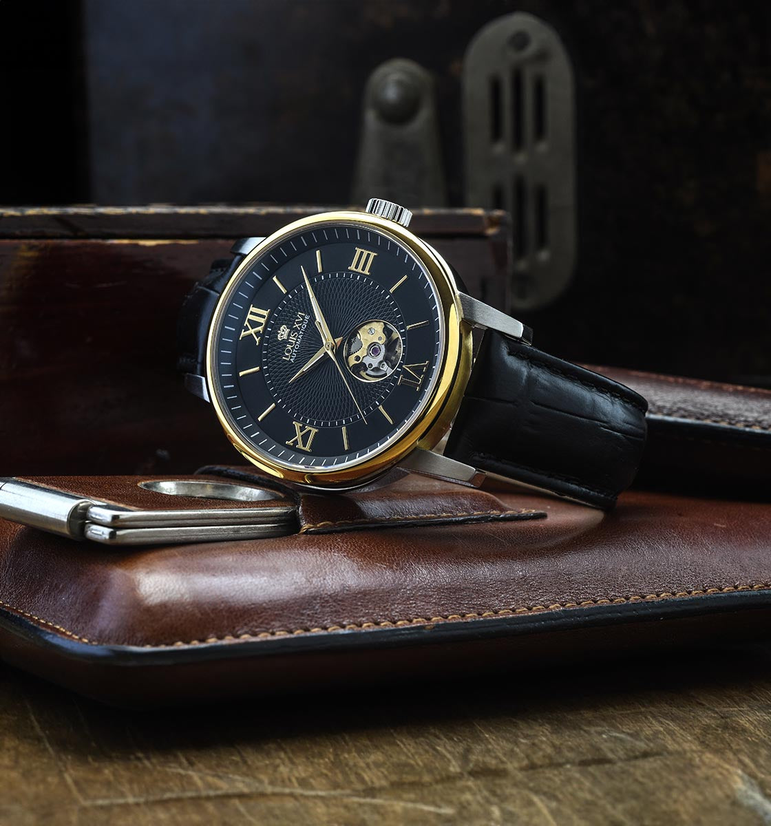 LOUIS XVI Uhren | Le Louvre